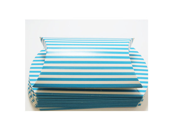 green Coated Paper Packaging Boxes , retail store Glossy Stripe Pillow Box