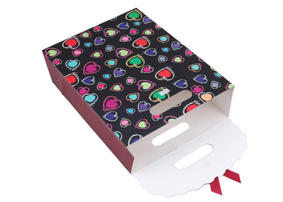 Eco Friendly White Card Present Carrier Paper Gift Bags Full Color Printing