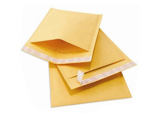 Yellow Paper Gift Bags With Handles , Bubble Kraft Mailer Bag