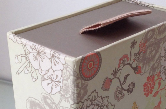 Custom Matt Finish Flora Cardboard Drawer Box With Ribbon Handle