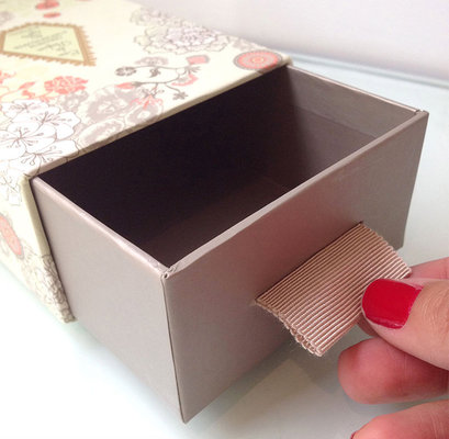 Custom Matt Finish Flora Cardboard Drawer Box With Ribbon Handle