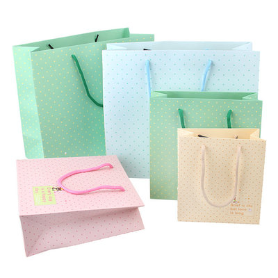 China Gold stamping logo printing fashion luxury biodegradable jewelry paper gift bag supplier