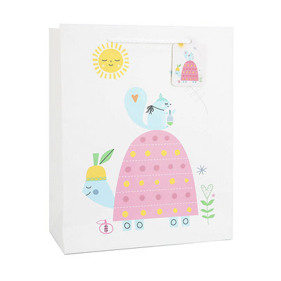China Custom design women's t-shirt packaging paper bag clothing shopping bags supplier