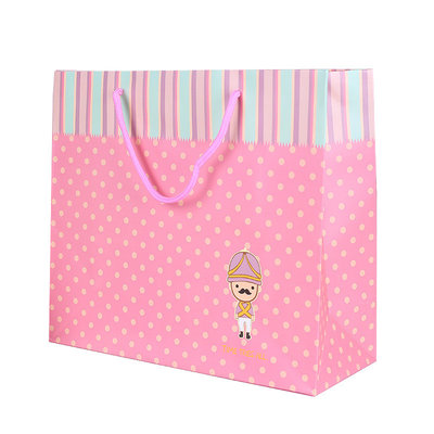 Customised cheap paper bag for children's clothing packaging shopping bags supplier