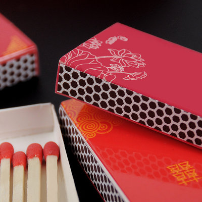 Red Head Wedding Matches Custom Logo Printing Safety Matches Red Tip supplier
