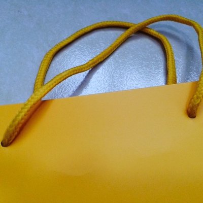cheap paper shopping bags, glossy paper shopping bags supplier