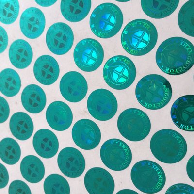 hologram label OEM printing, made to order anti fake label printing, 3D label printing service supplier