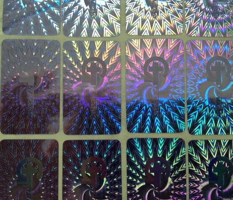 Factory Direct Anti-counterfeiting Adhesive 3D Hologram Logo Printed Custom Label, Custom printing high quality labels supplier