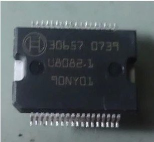 China Brand new BOSCH 30657 Auto ECU driver chip Car electronic IC supplier