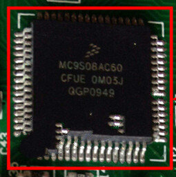 China Brand new MC9S08AC60CFUE 0M03J Car Computer board drive chip auto ecu ic supplier