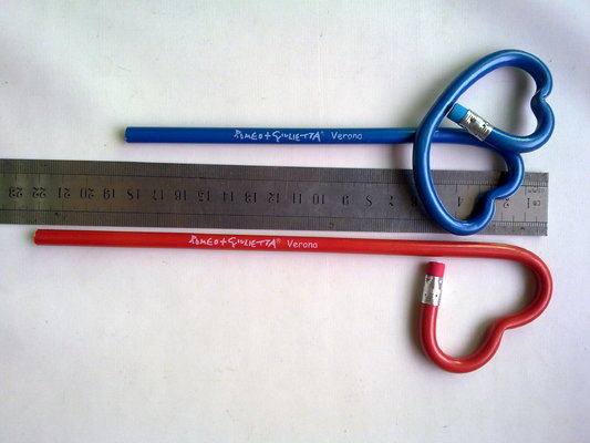 Note shape plastic pencil