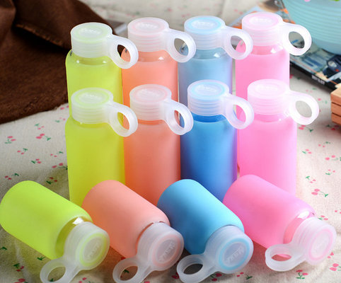 Silicone Sleeve Reusable Glass Water Bottles With Compression Molding
