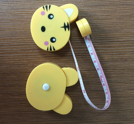 Mini Plastic Animal Retractable Tape Measure Sewing For Promotional