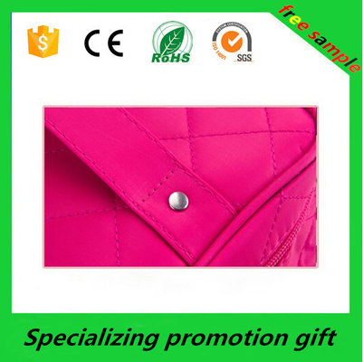 Chinlon Pin Recyclable Promotional Gift Bags Travel Makeup Bags