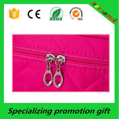 Chinlon Pin Recyclable Promotional Gift Bags Travel Makeup Bags