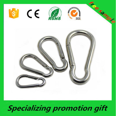 Red / Green Metal Mountaineering Buckle For Outdoor Climbing