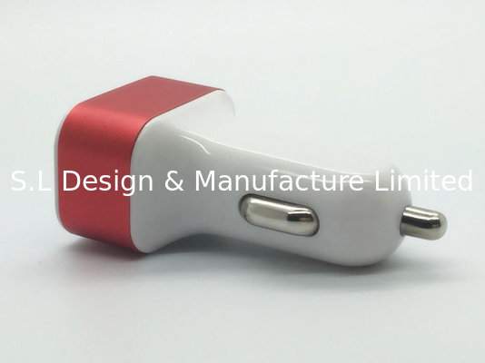 emergency car battery charger 3100MA cell phone car charger supplier