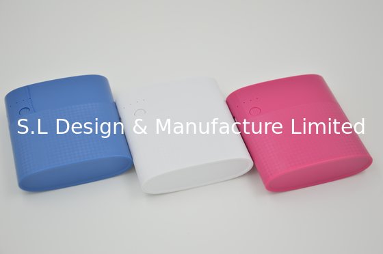 universal portable plastic power banks with  led indicator 3 usb ports supplier
