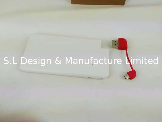 universal portable credit card shaped power banks with built-in cable supplier