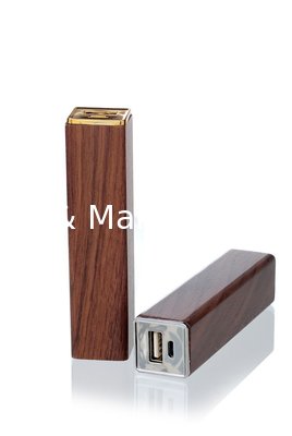 2016 New Design Popular Wooden Fashion 2200 2600mah Portable slim Power Bank for Mobile supplier