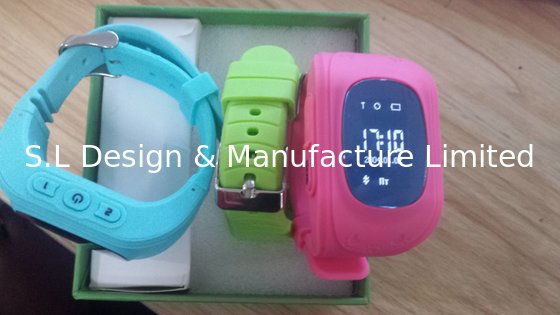 Newest TFT LCD Screen SIM GPS Bluetooth gps child locator watch supplier