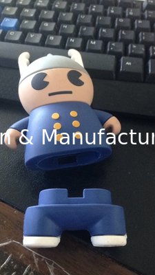 Customized pvc cartoon gift 2600mah power bank mobile phone charger supplier