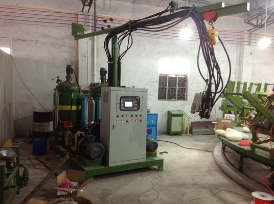 High pressure soft polyurethane foam machine  PU pillow/bus seats/Car seats/motobycle seats/ pouringmachine