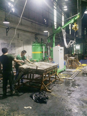 PM-HC201 Hihg Pressure PU Chemical Injection Foaming Machine for Decorative PU Sandwich Wall Panel Board Production Line supplier