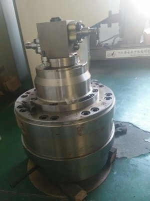 Electric Hydraulic Lift Cylinder / Ample supply 66040 Nm Torque