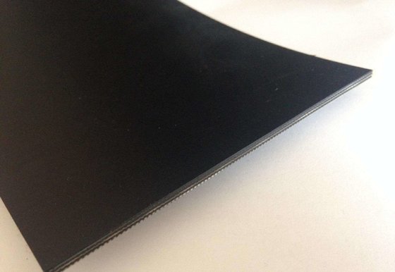 Heat Resistant Flat Polyurethane Conveyor Belt For Power Transmission supplier
