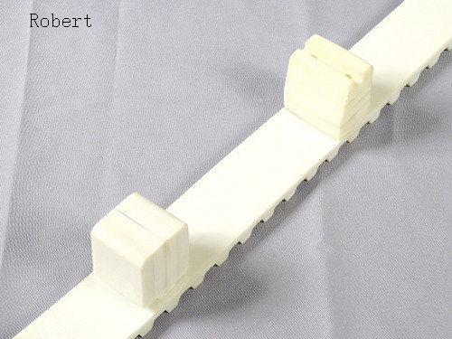 Tobacco Industry Polyurethane Timing Belts With Conveyor Belt Baffle Guide supplier