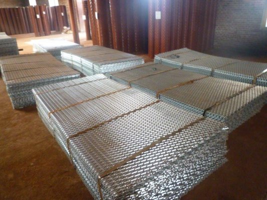 decorative Aluminum expanded metal mesh fencing（china manufacture）