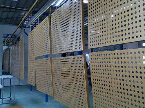 Aluminum honeycomb board
