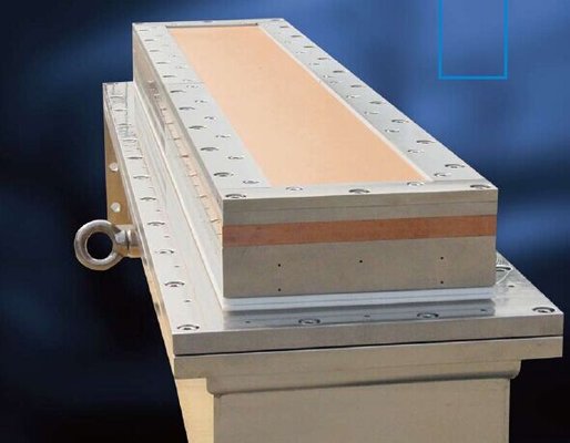 PVD Vacuum Coater Components Magnetron Sputtering Sources Adjustable Ejecting Direction