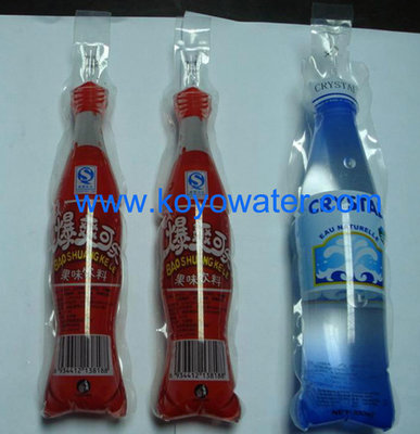 carbonated soft drink making machine/plastic bottle shape pouch soft drink packaging machine/mini bag drink filling mach