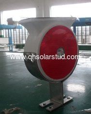 China Direct manufacture Round Solar Road Reflective Delineator For High Way Guardrail With Factory Price supplier