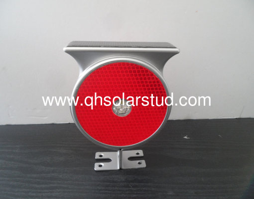 Direct manufacture Round Solar Road Reflective Delineator For High Way Guardrail With Factory Price supplier