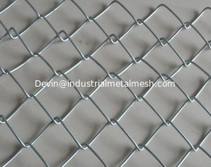 China Vinyl coated chain link fence for airport or border fencing supplier