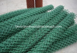 China high security hot dipped galvanized chain link fence top barbed wire supplier