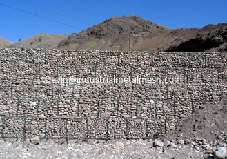 China 2015 factory direct gabion basket / stone cage for retaining wall supplier