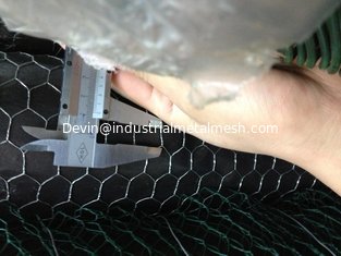China hot dipped galvanized anping hexagonal wire mesh supplier