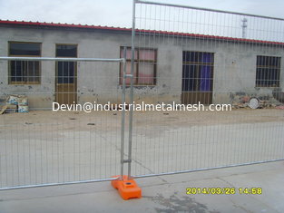 China temporary fencing panels od 32 pipes x 2.00mm hot dipped galvanized temp site fencing panels contruction fencing panels supplier