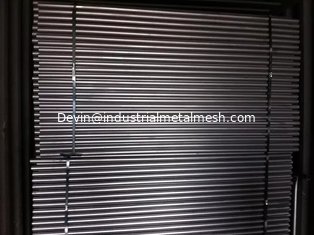 China AS 4687 standard 2400x2100mm temporary fence panels with concrete filled plastic feet and clamps for Australia supplier