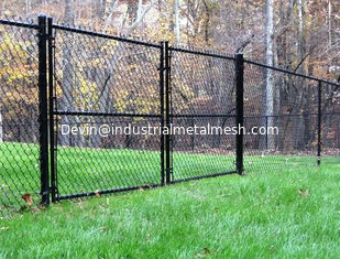 China military galvanized chain link fence (ISO9001;Manufacturer) supplier
