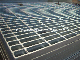 China Structure construction hot rolled serrated bar dip galvanized steel grating/Bar grating supplier