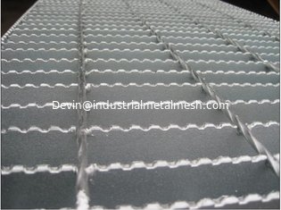 China Q235 304 316 Stainless Steel Grating with Inlet Grates & Frames supplier