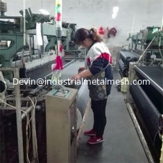 China Anti-mouse 14x14 fiberglass insect screen fabric for North America supplier