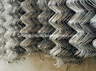 China Wholesale 6 Foot Chain Link Fence Prices With Low Prices supplier