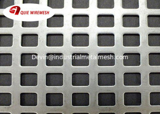 China Regular  stagger decorative perforated stainless steel sheet  for USA, EU, Africa market supplier