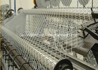 China 2016 Easy Installation Discount Black Chain Link Fence Extensions supplier